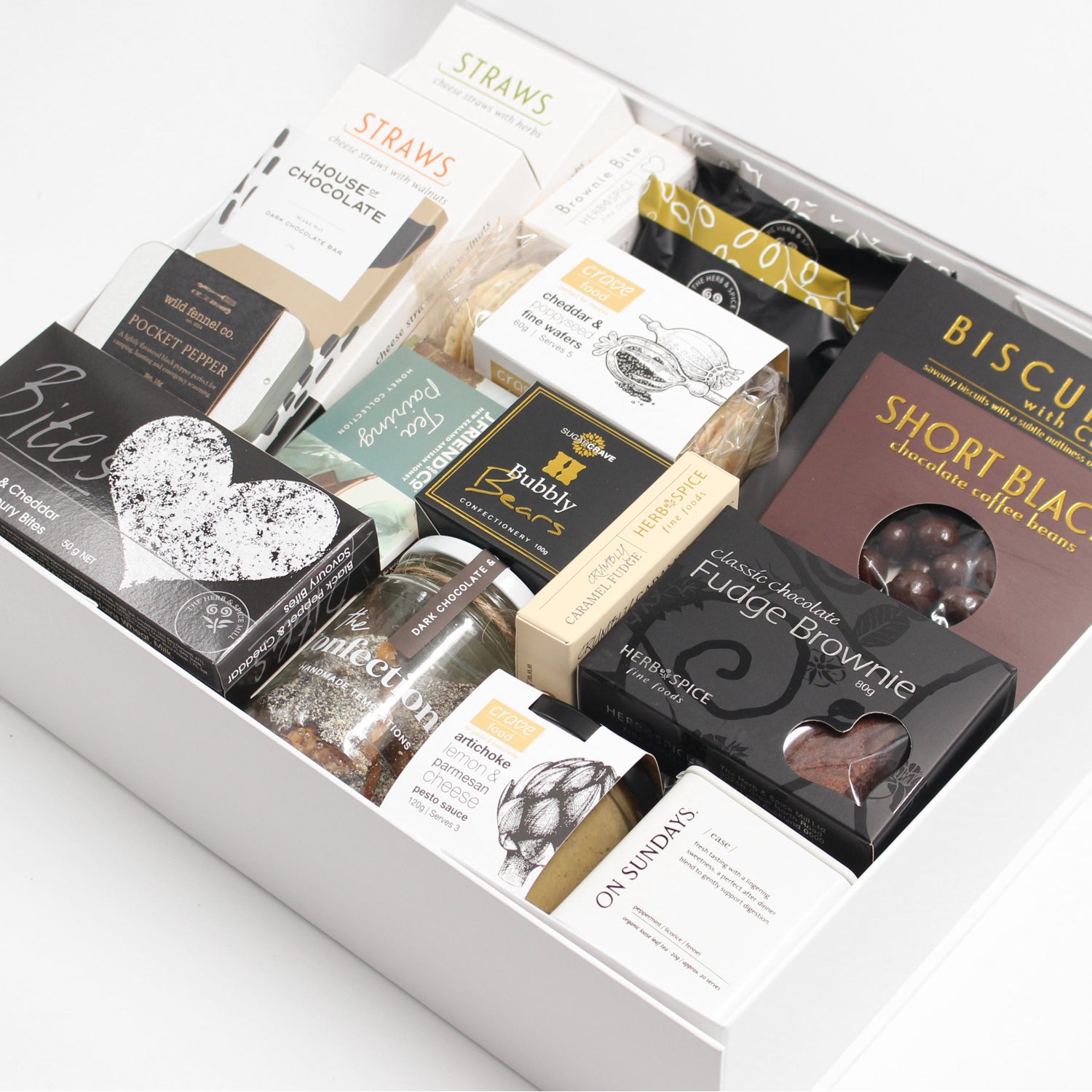 Food Gift Hamper | Gourmet Deluxe Gift Box | Sharing Style | NZ - BLOOM ...