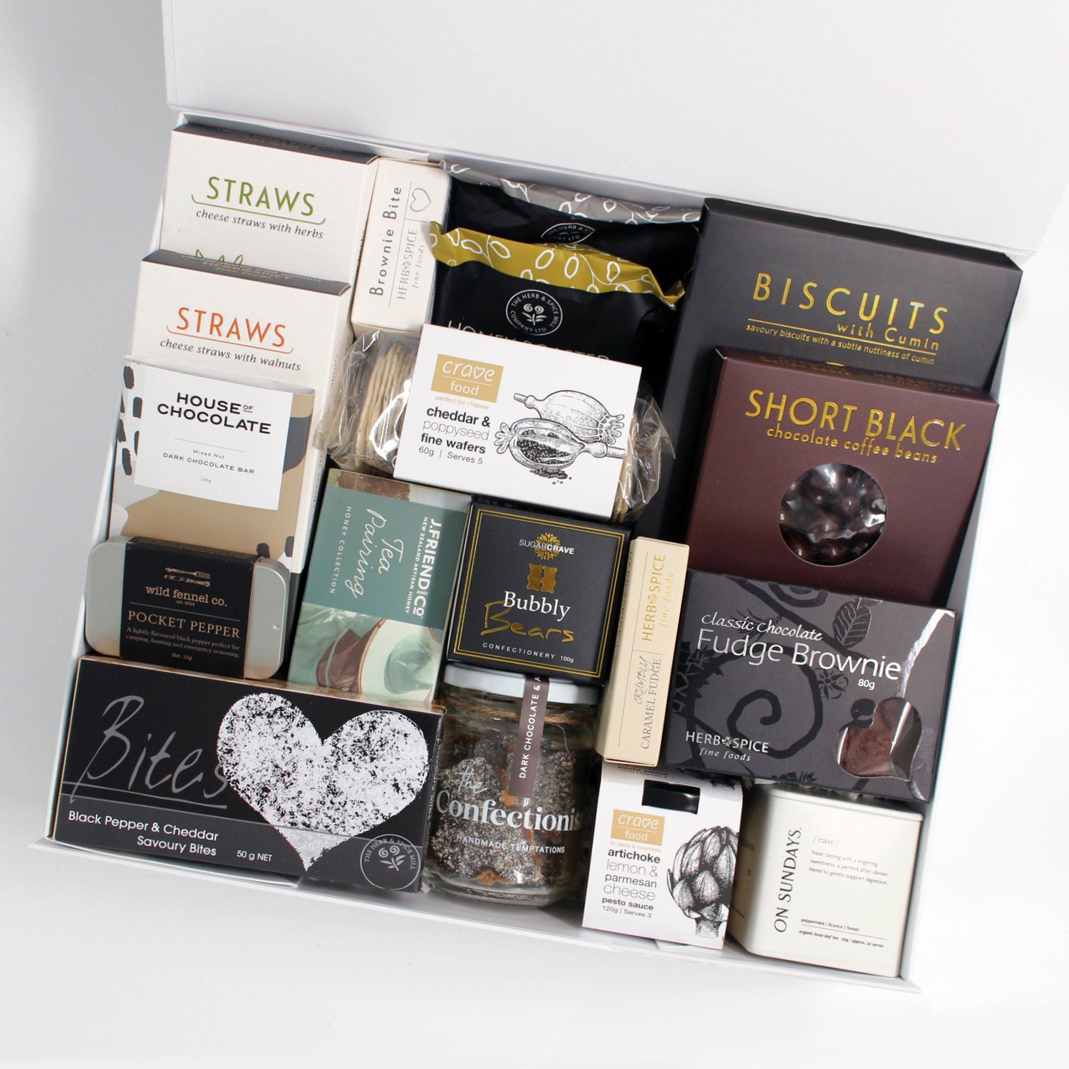 Food Gift Hamper | Gourmet Deluxe Gift Box | Sharing Style | NZ - BLOOM ...